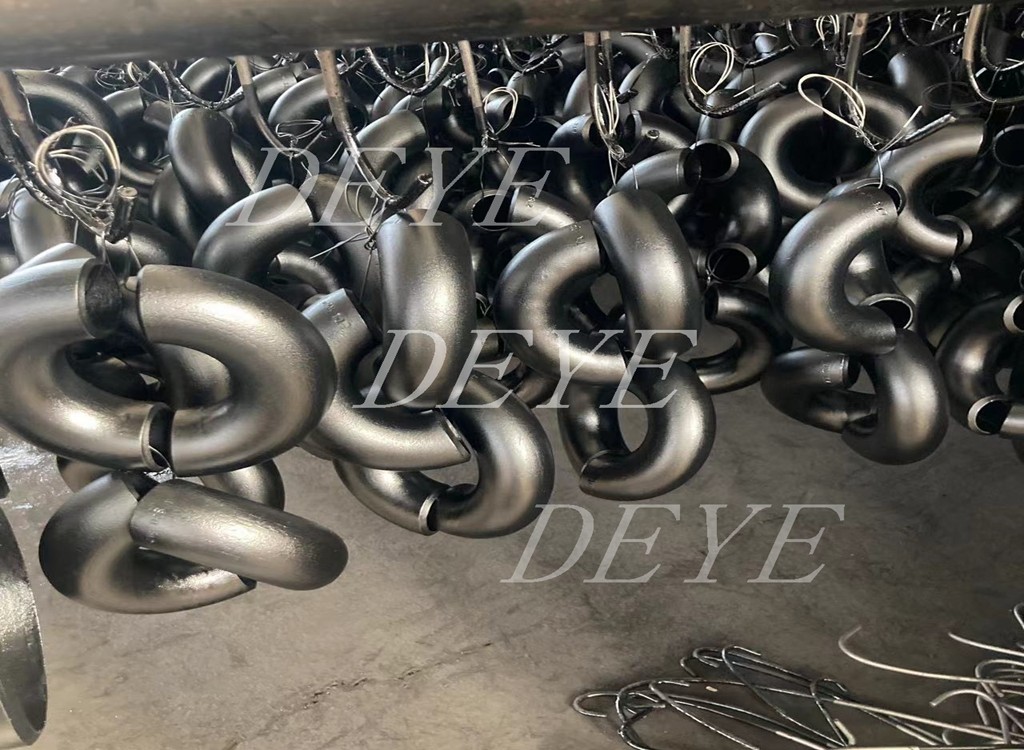 1.5D 3D 5D 6D 8D 10D Carbon Steel Pipe Fittings Black Return Bends With ...